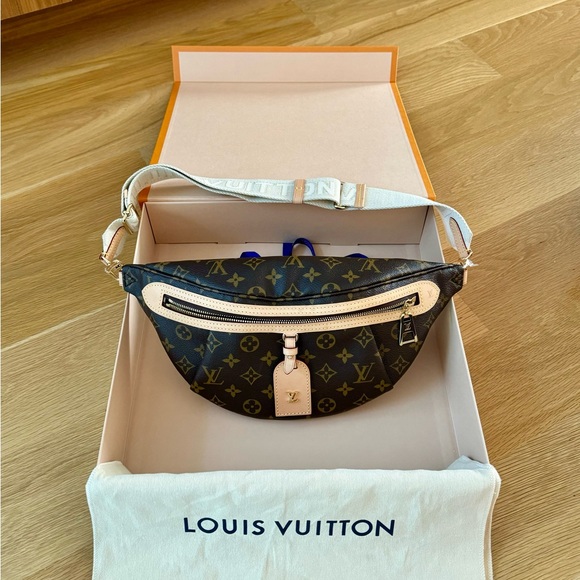 Louis Vuitton | Bags | Brand New Louis Vuitton High Rise | Poshmark